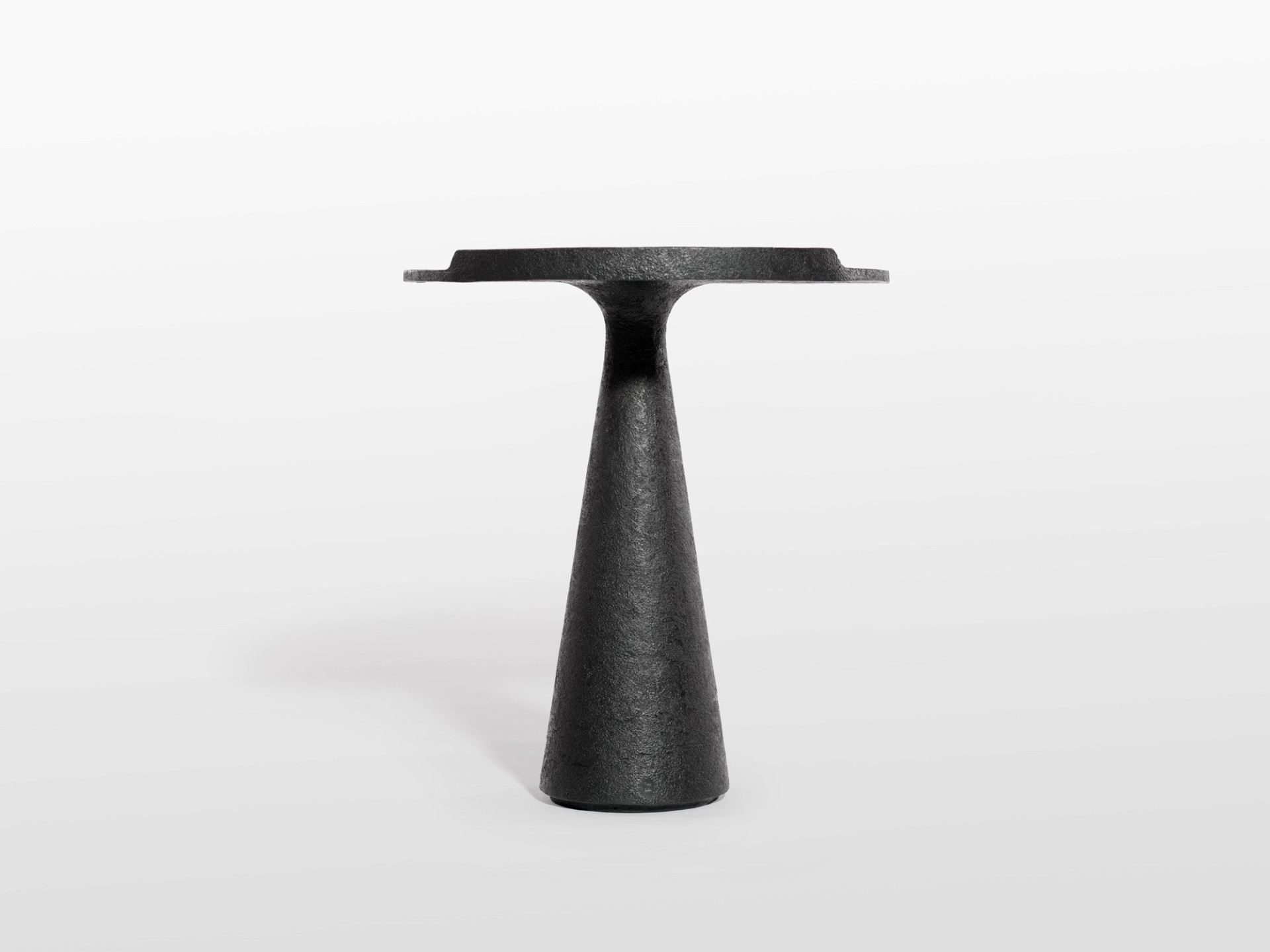 Side Table — OZA Design