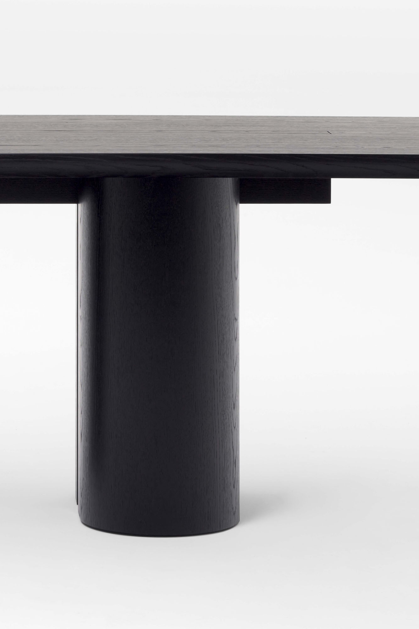 Dining Table — OZA Design